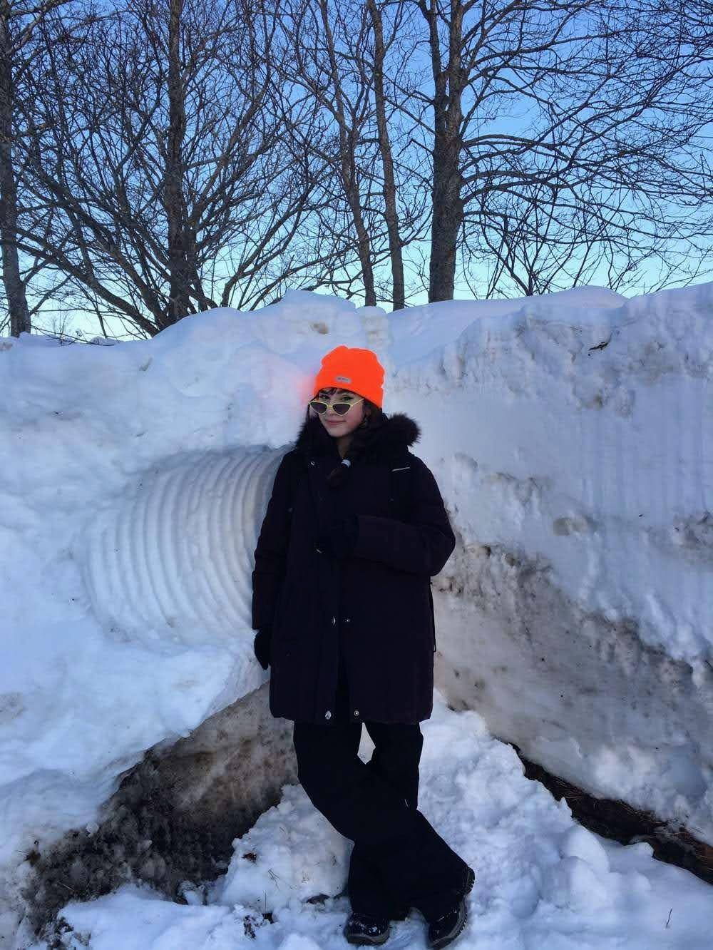 Self timer selfie in the Canadian winter [ 19 ] | Scrolller