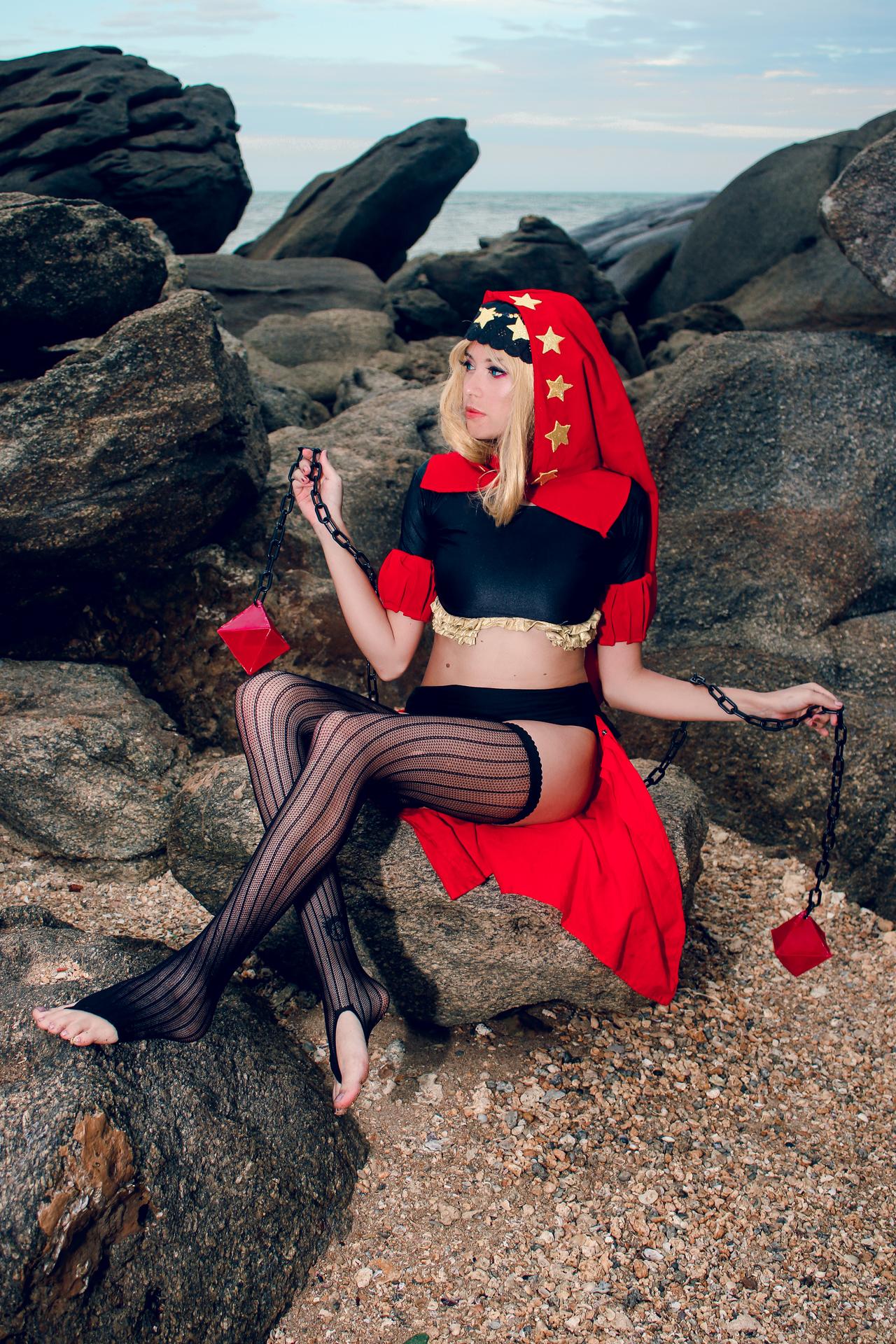 [self] Velvet - barefoot at the beach by Rizzy | Scrolller