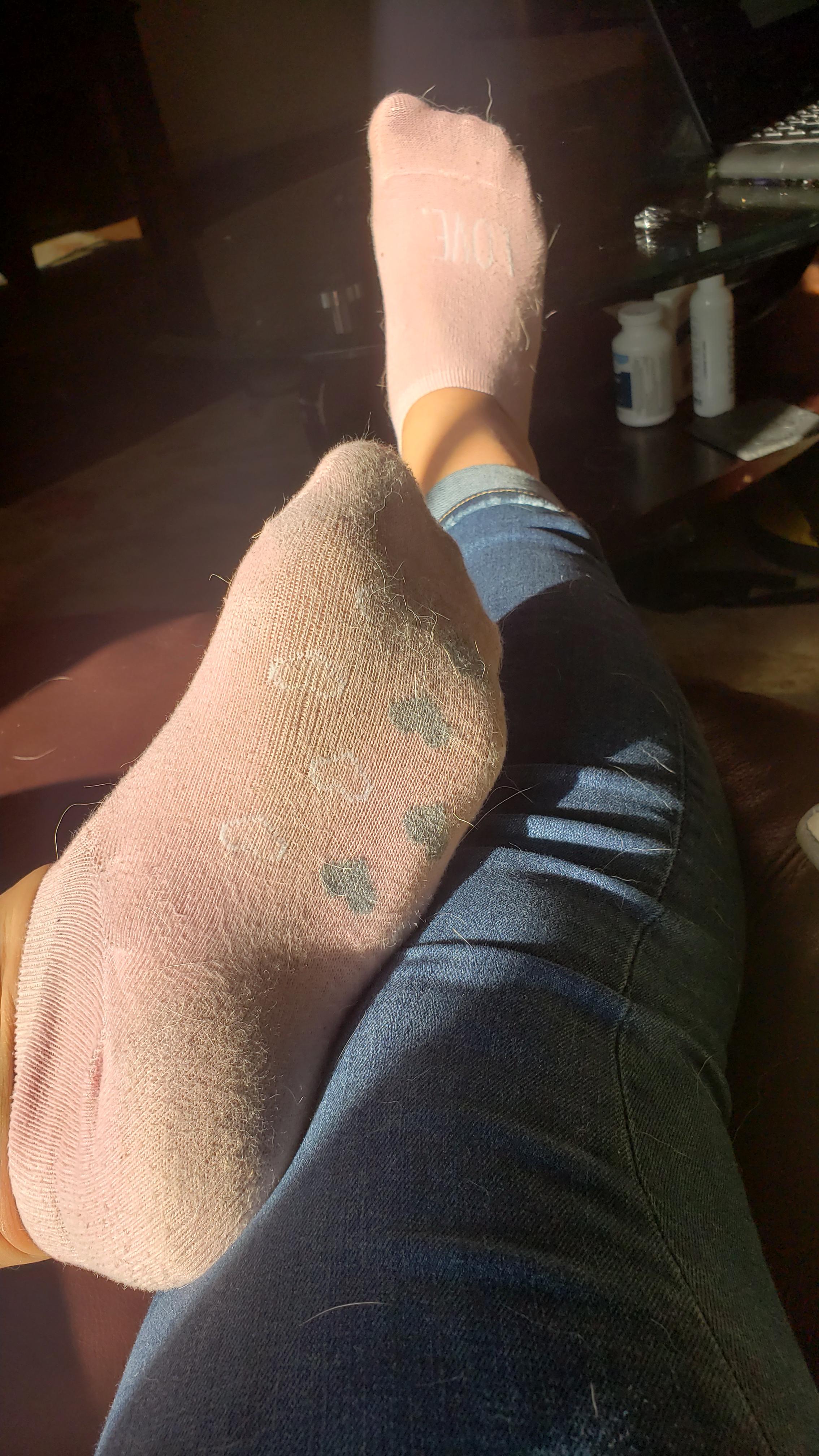 [SELLING] Show my smelly work socks some love 😍🤤 | Scrolller