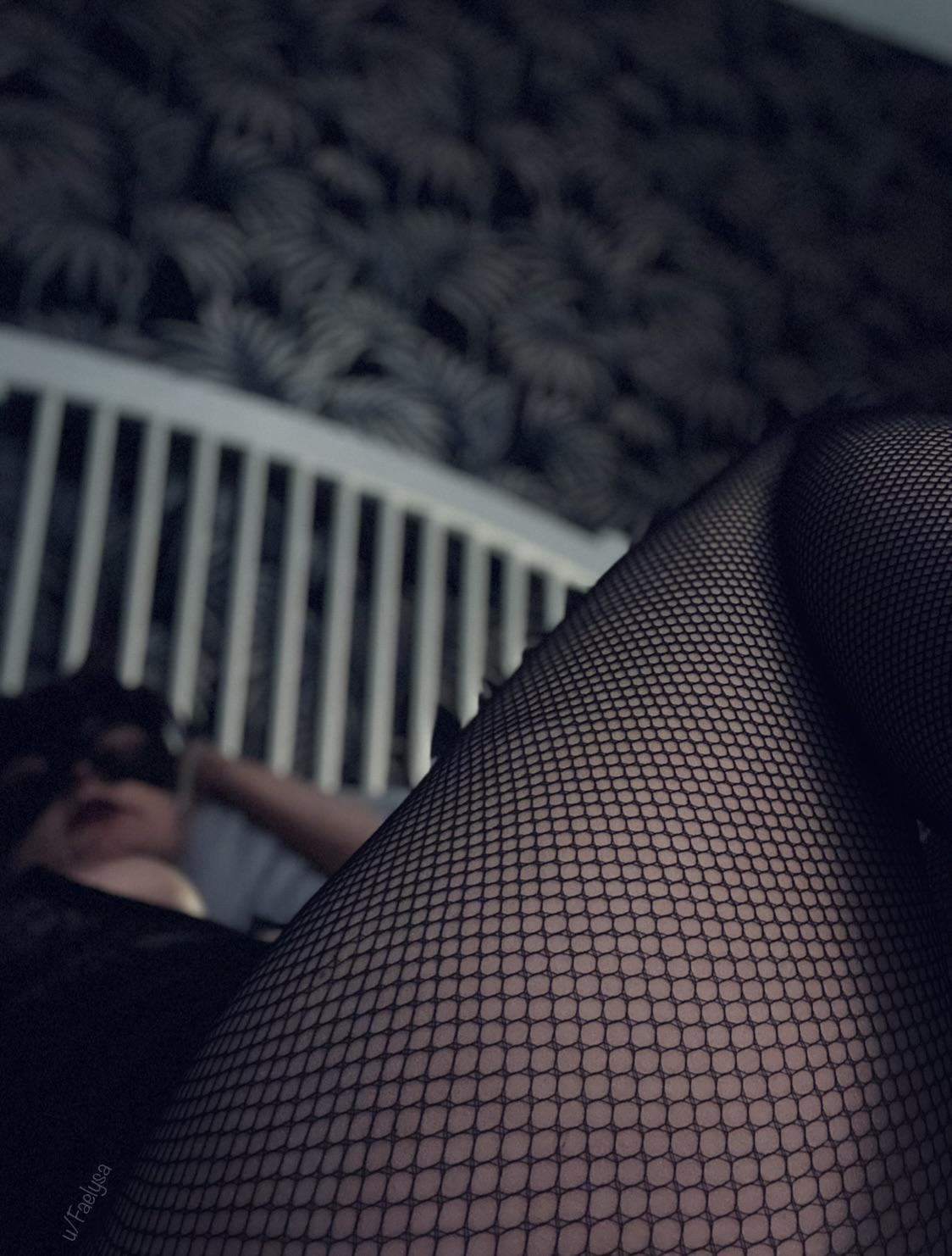 Sensual, darkness, bliss 🖤 | Scrolller