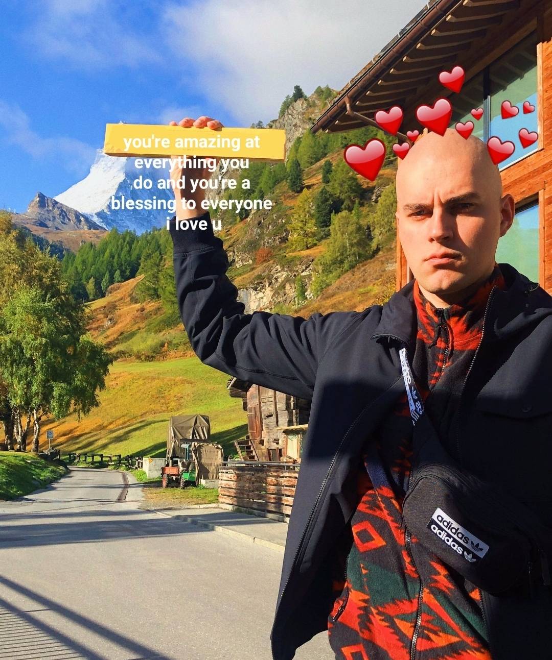 Seth Everman sending some love | Scrolller