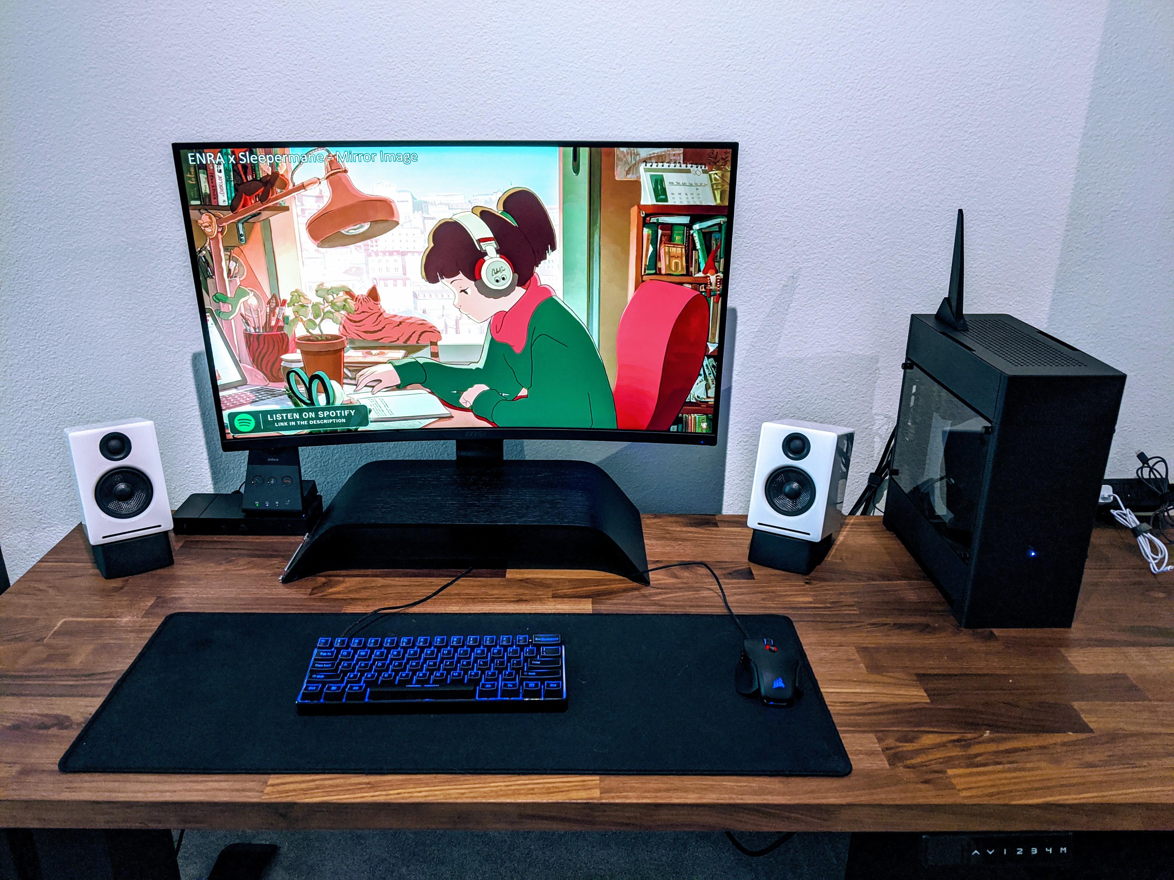 Setup finally complete 👌 | Scrolller