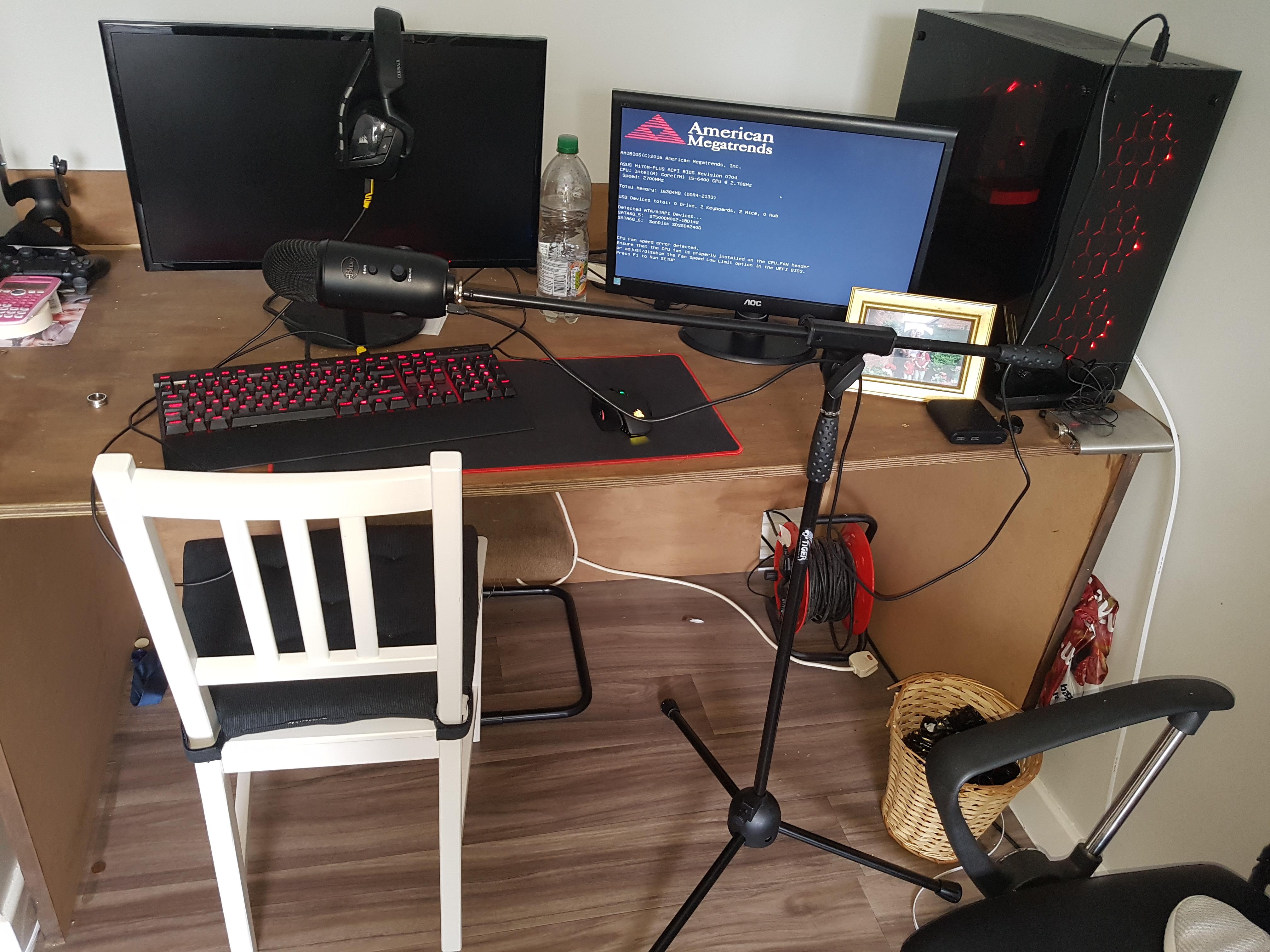 Setup is really coming along, just a shame I broke my chair! Waiting on pop filter and new ...
