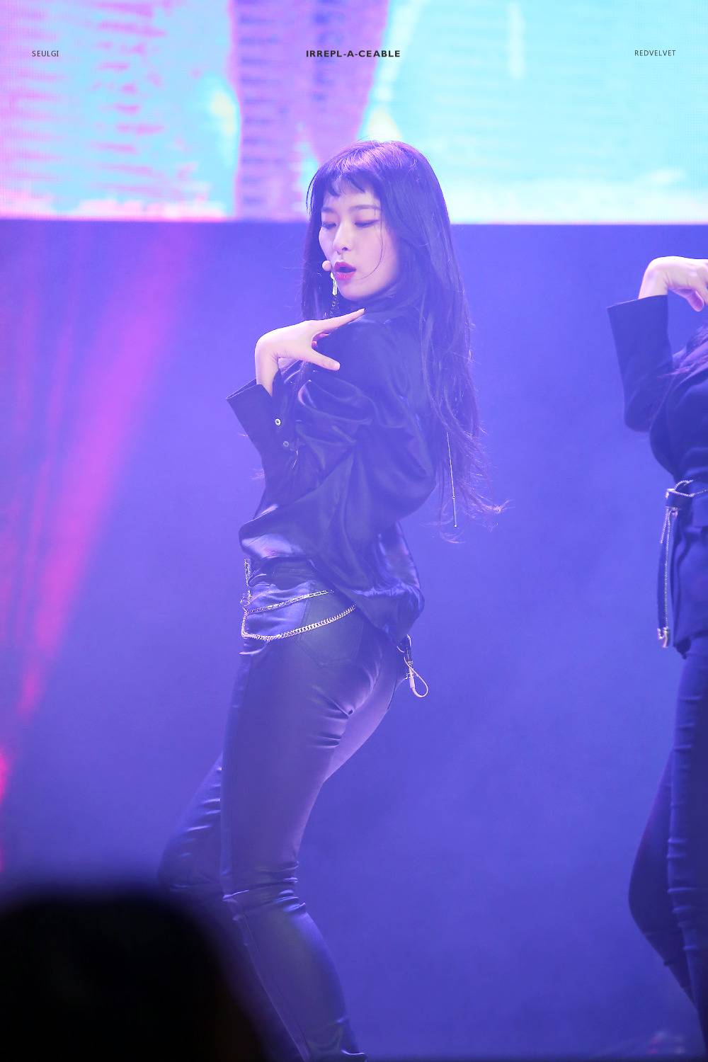 Seulgi | Scrolller