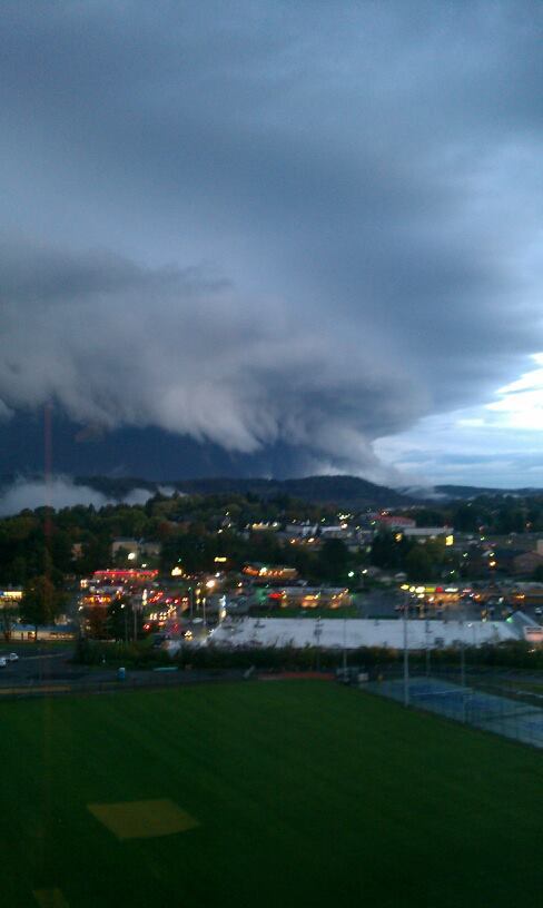 Severe storm approaching the WVU campus, Morgantown, WV [488x816] | Scrolller