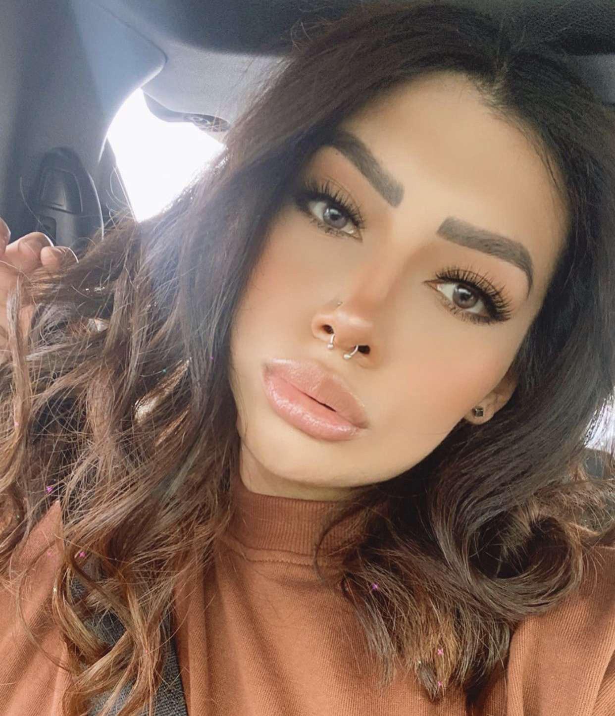 Sexiest lips in the Western Hemisphere | Scrolller