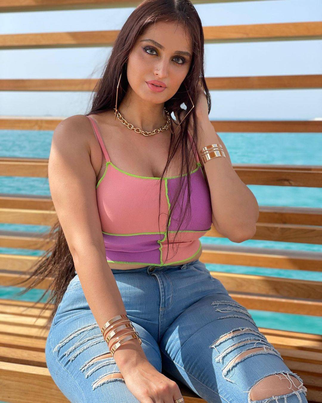 Sexy Bitch💦💦 | Scrolller