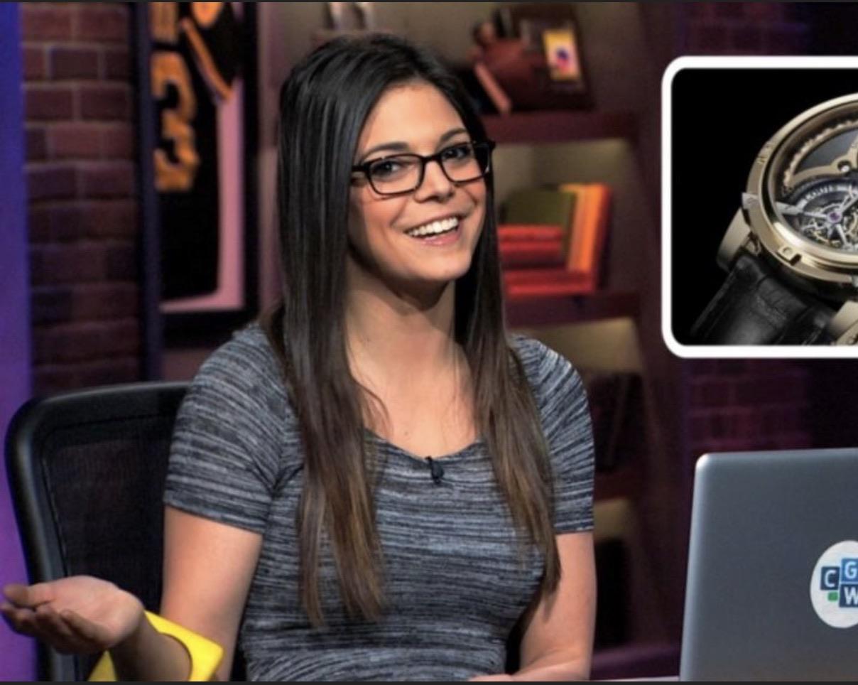 Sexy librarian Katie | Scrolller