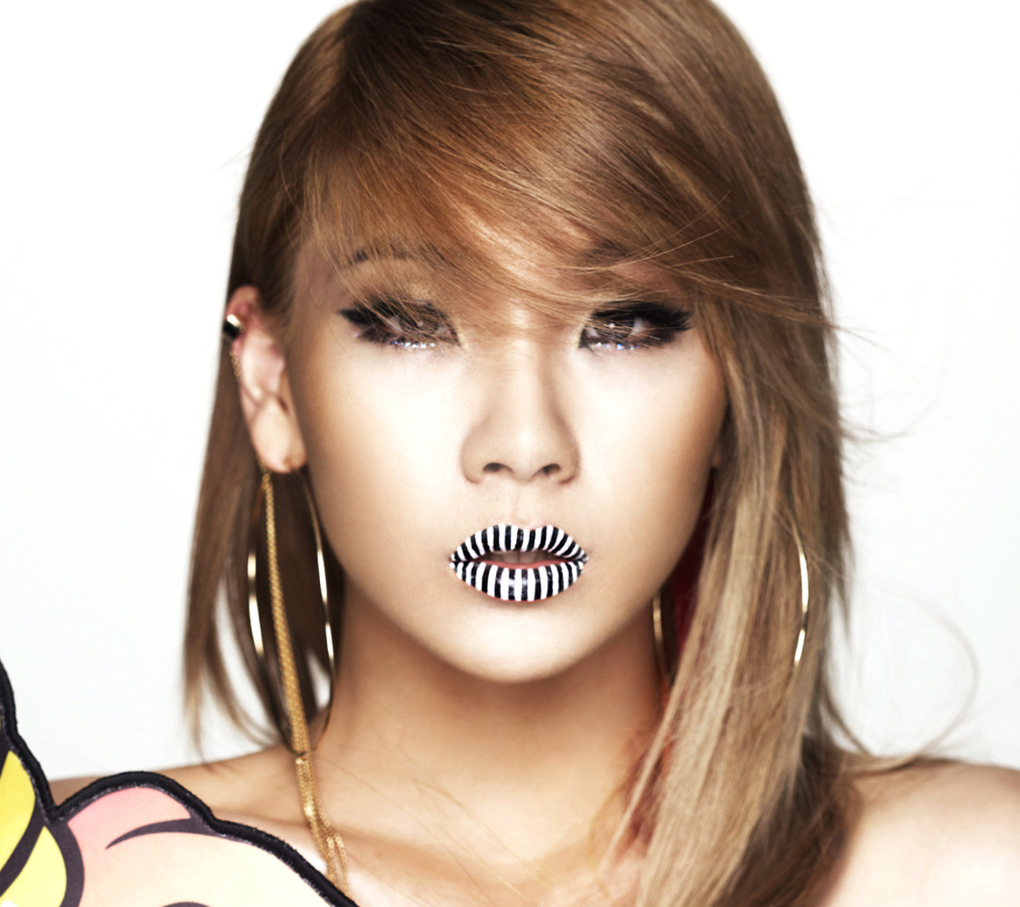 Sexy monochrome lips | Scrolller