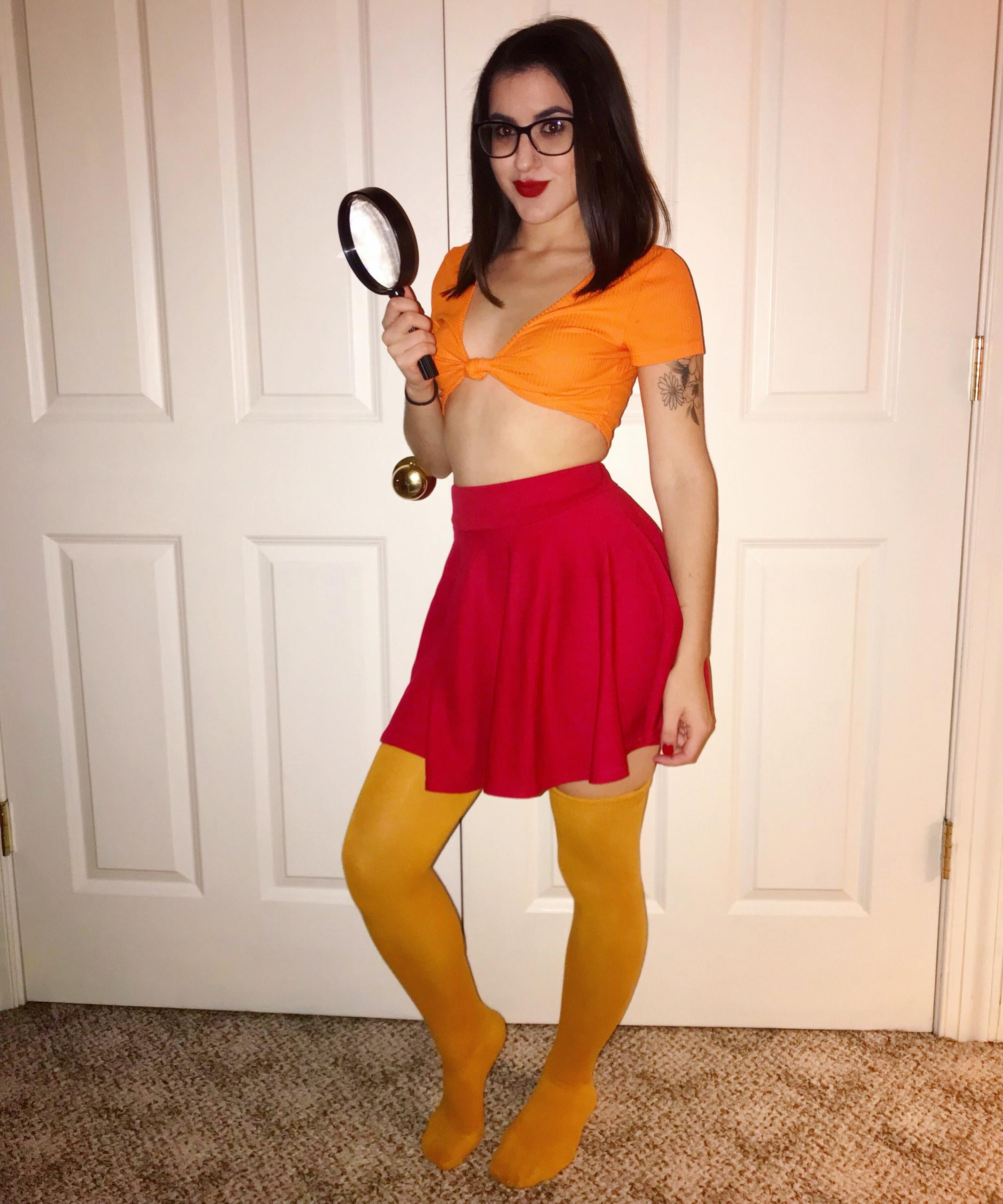 SexyVelma Halloween | Scrolller