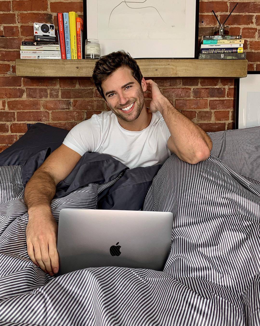 Shameless product placement | Scrolller