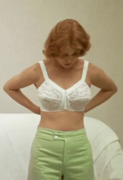 Sharon Kelly | Scrolller