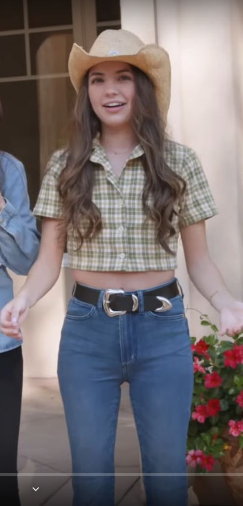 She can ride me all day | Scrolller