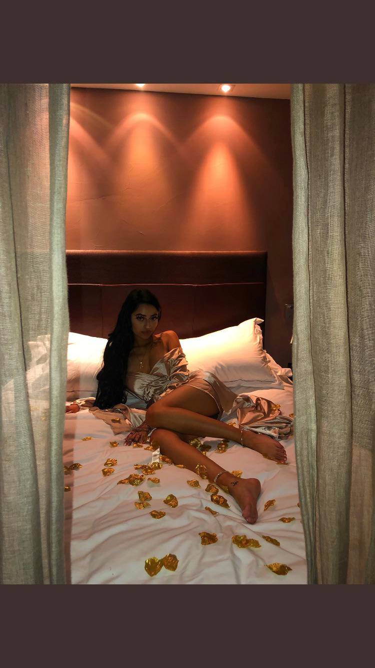 She deserves to be destroyed 😍 | Scrolller