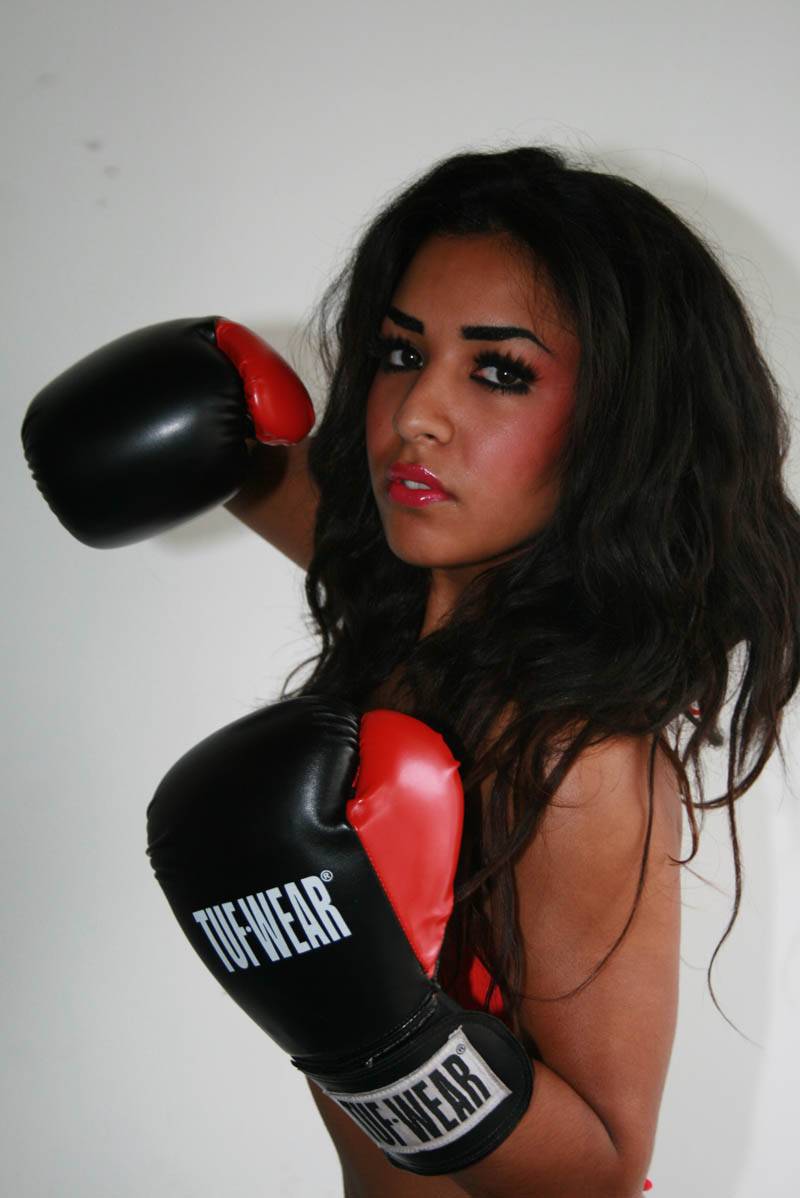 She got all done up right before getting her butt kicked. | Scrolller