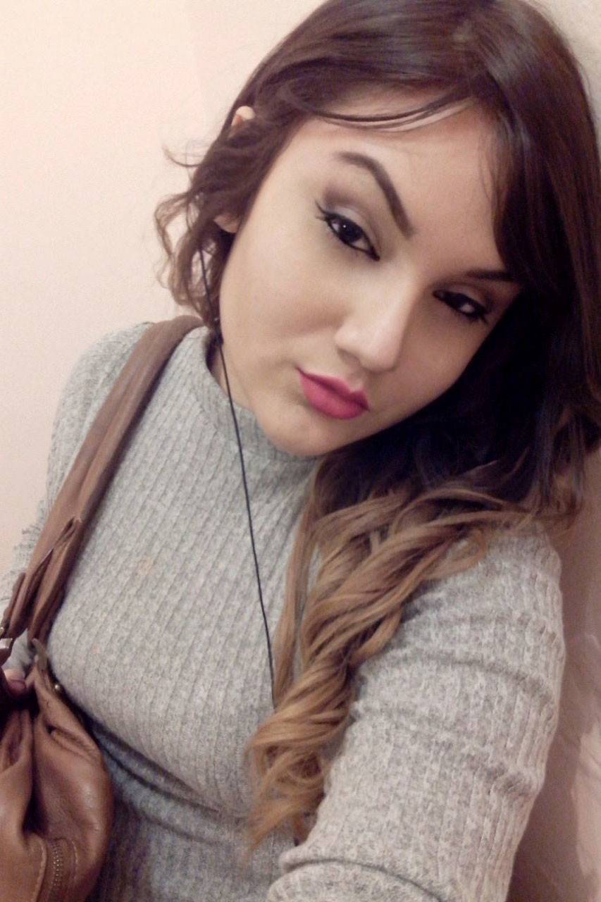 She looks exactly like Sasha! | Scrolller