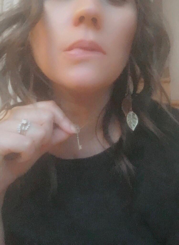 She loves to tease | Scrolller