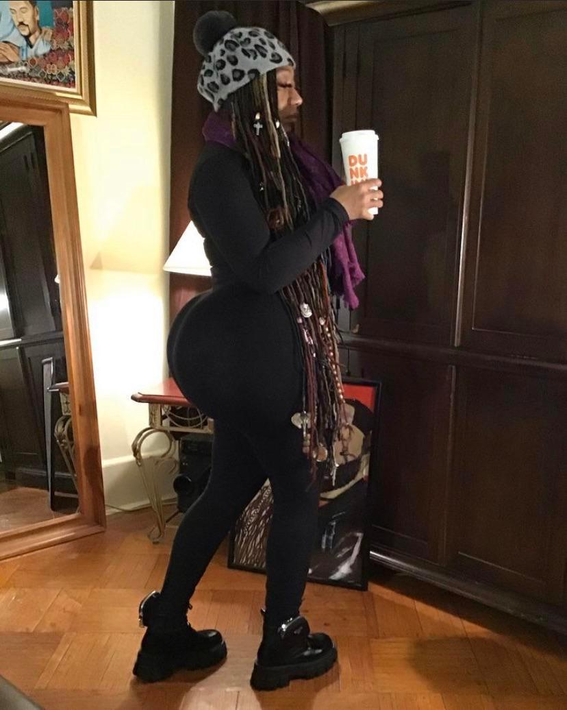 She need to get them cheeks clapped🔥 | Scrolller