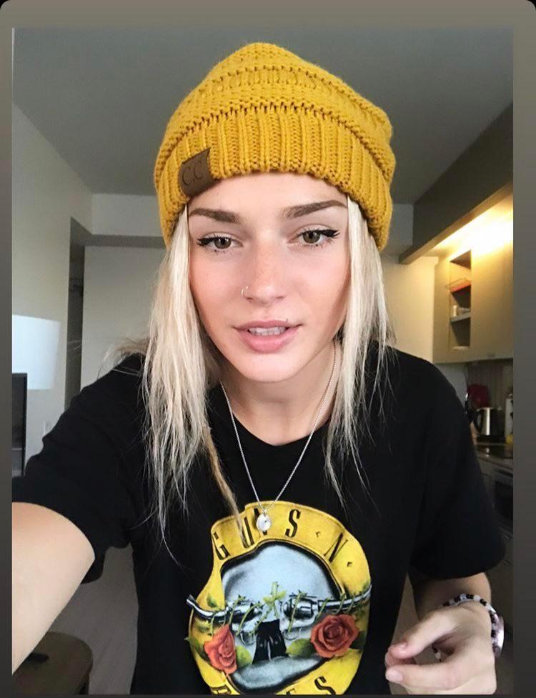 She’s really pretty | Scrolller