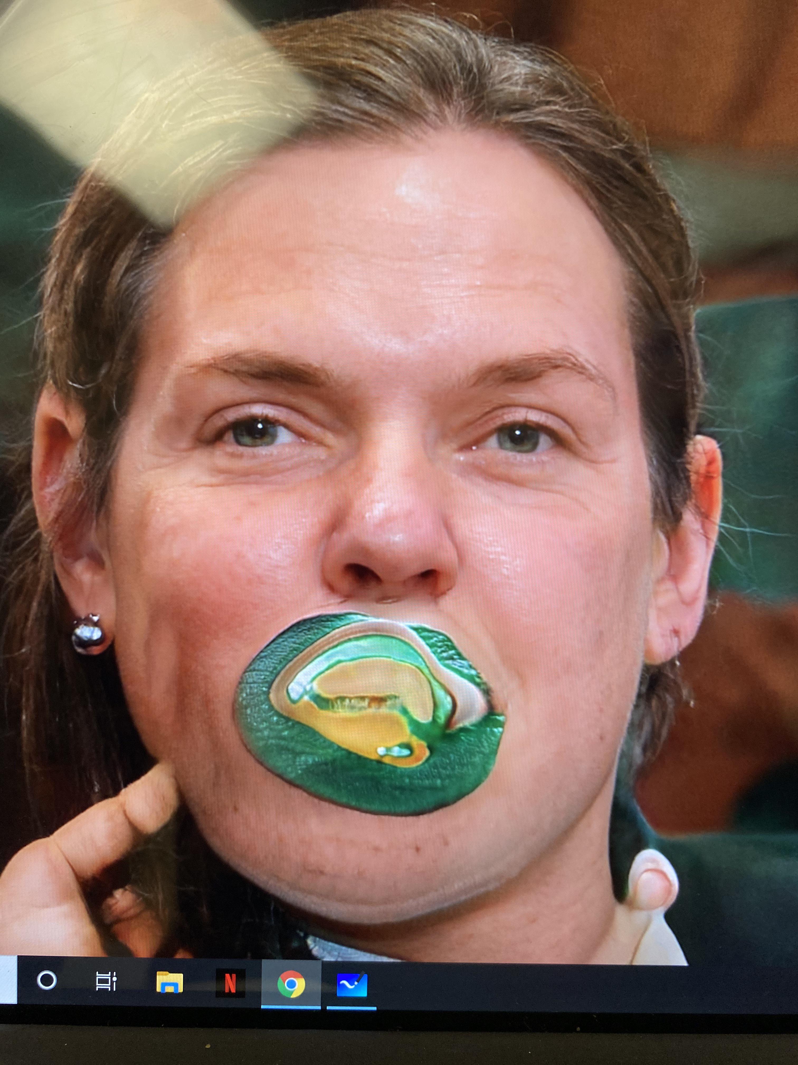 She wants to give succ | Scrolller