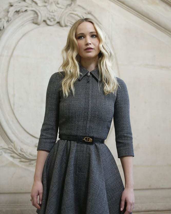 Shes Beautiful Scrolller