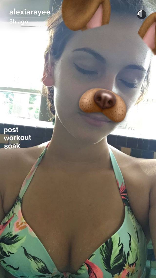 Shes Just So Hot Scrolller