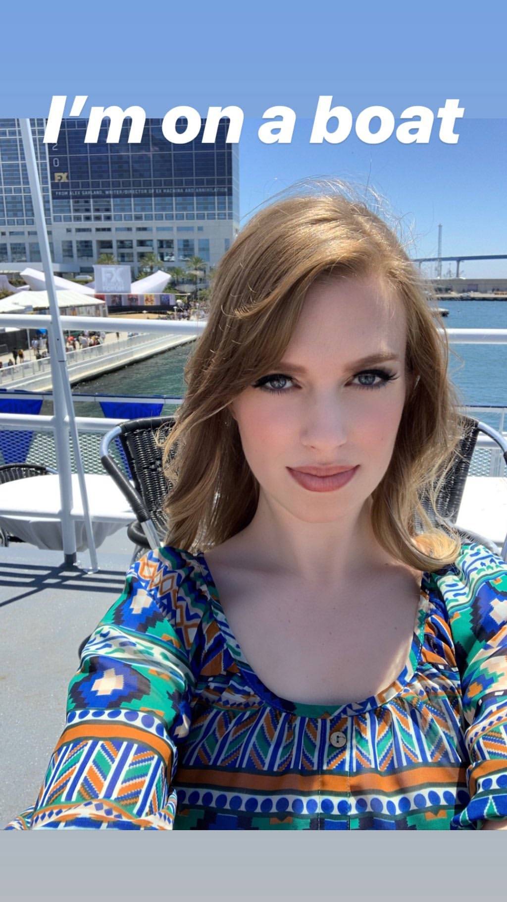 She's On A Boat | Scrolller