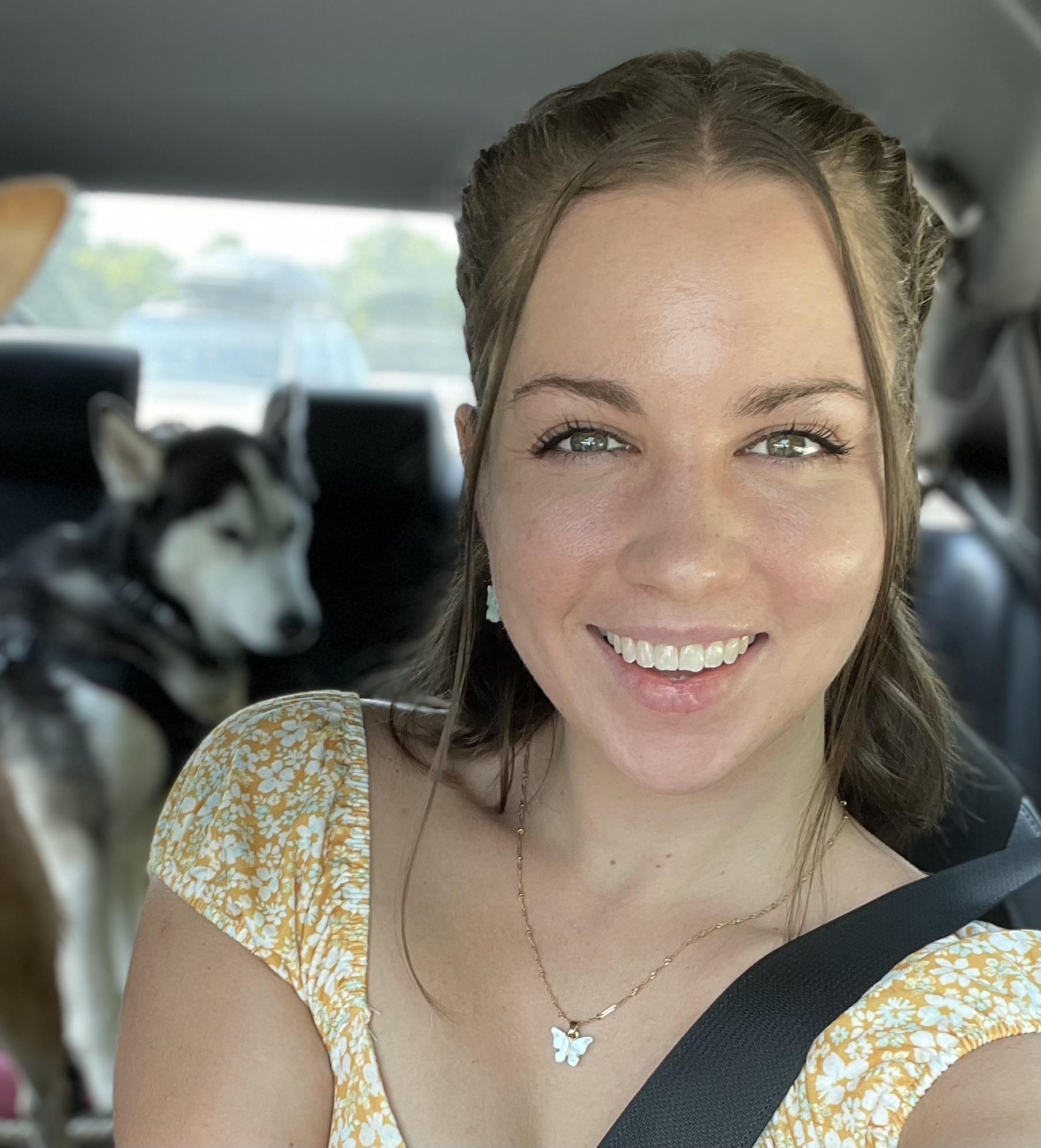 Shiba in the front, husky in the back. | Scrolller