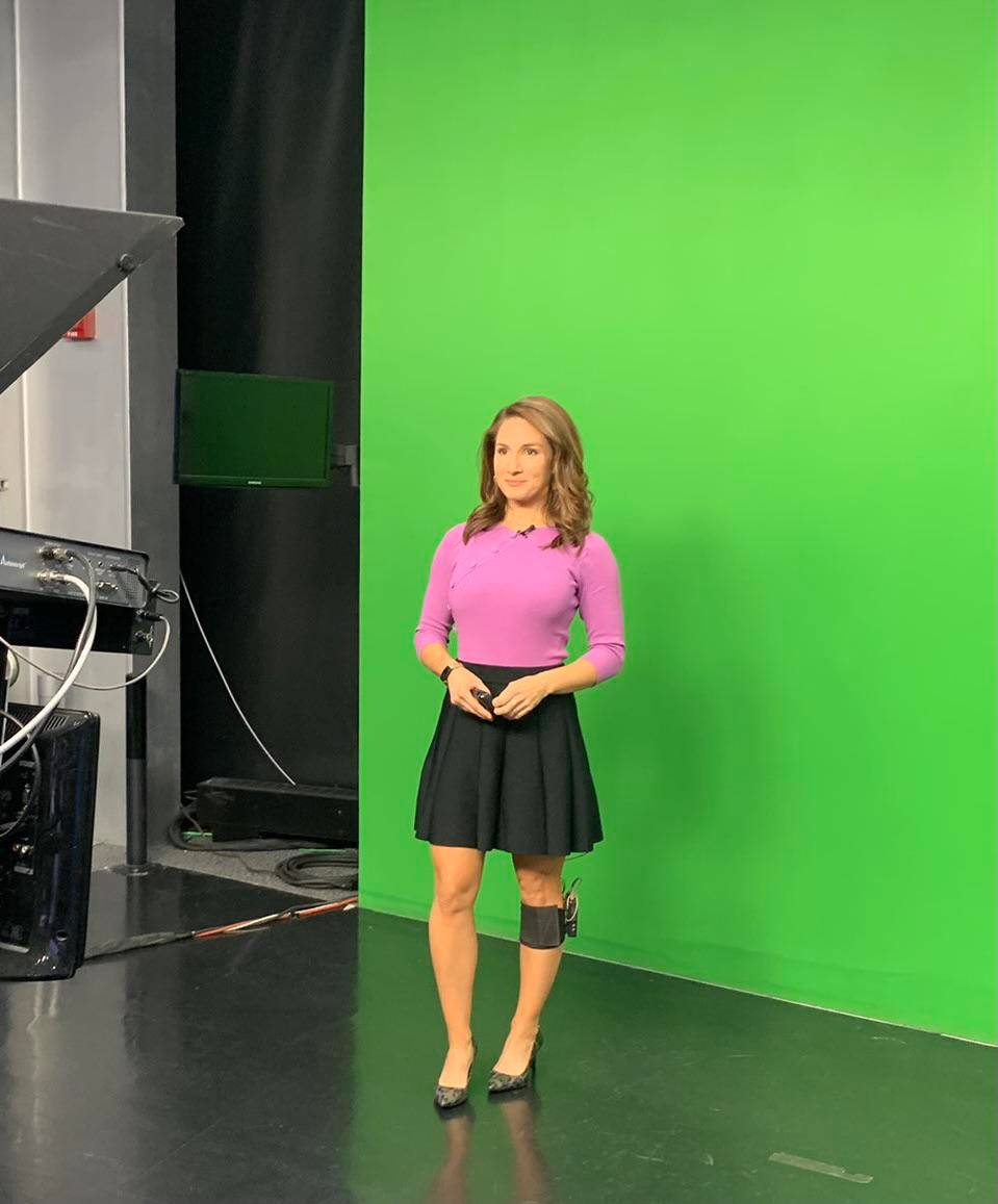 Shiri Spear Boston 25 weather hottie | Scrolller