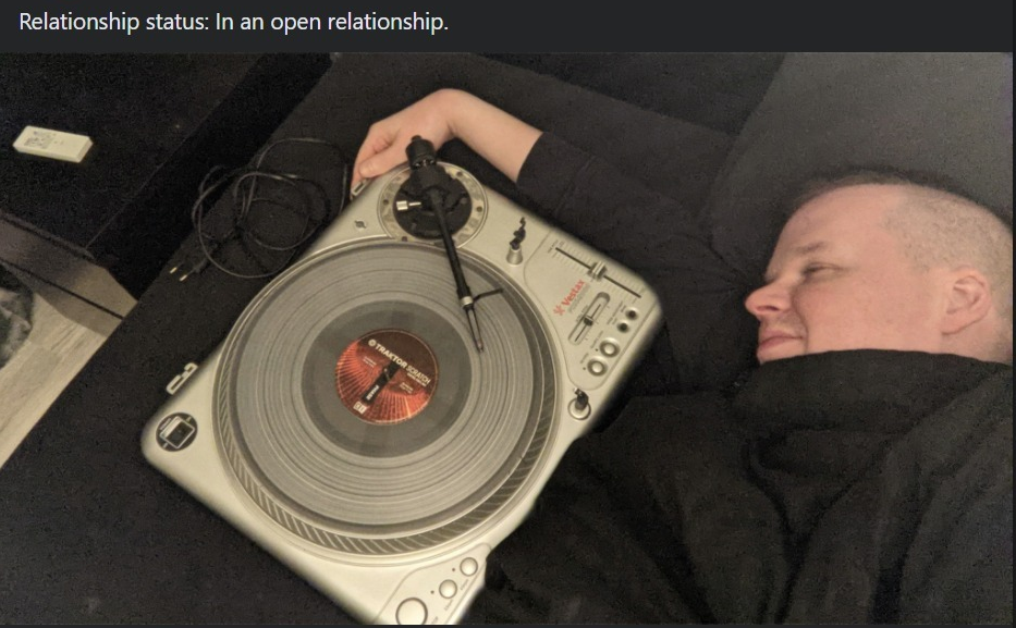 Shitty title. | Scrolller