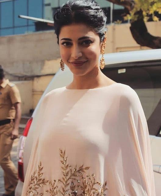 Shruti Hassan | Scrolller