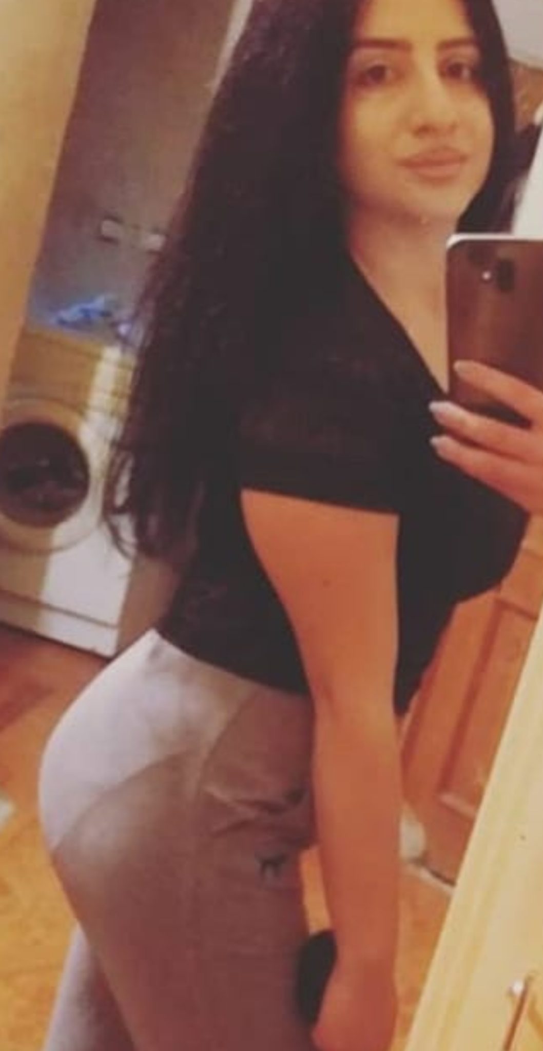 Side view | Scrolller