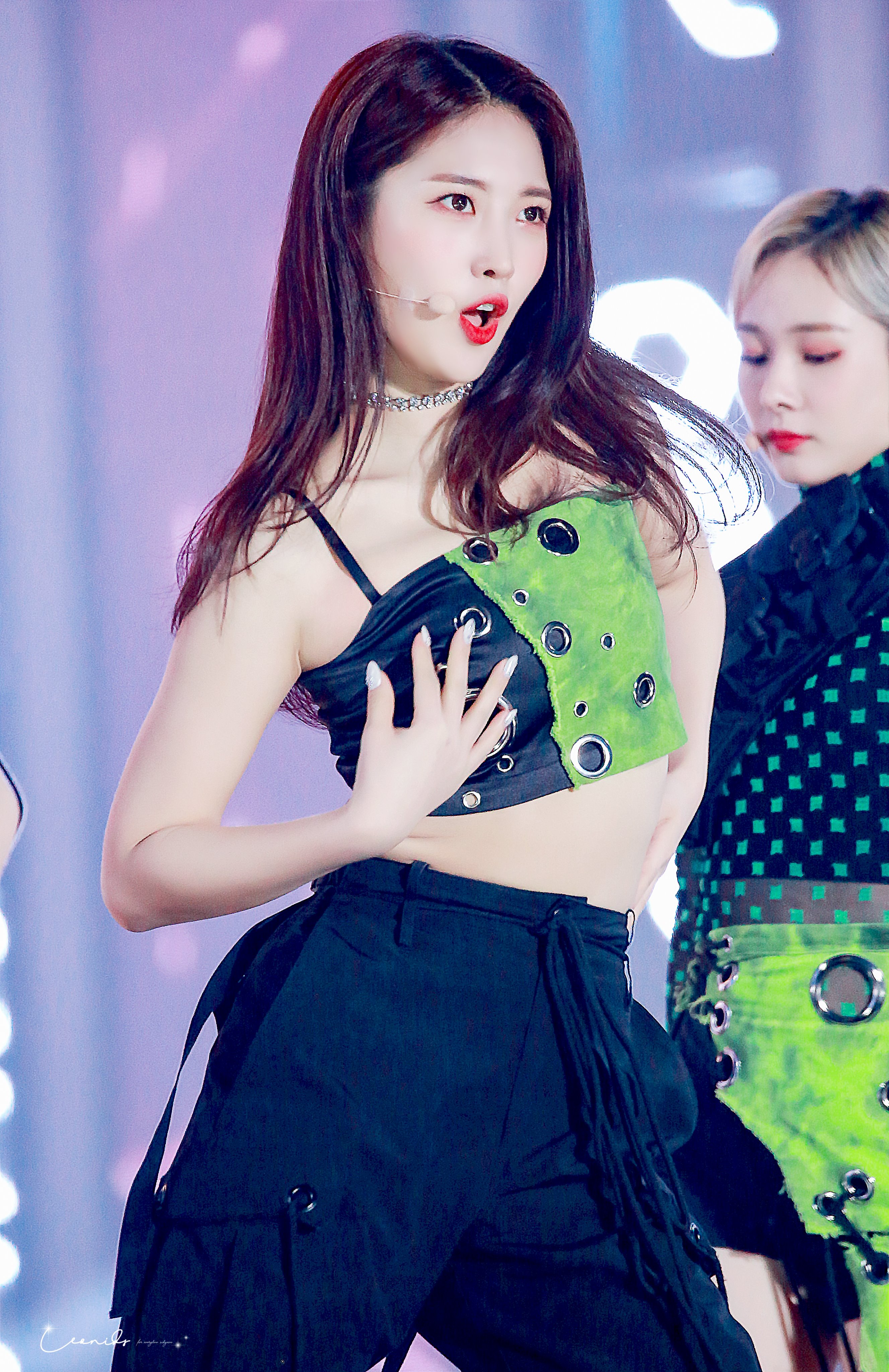 Sihyeon ! | Scrolller