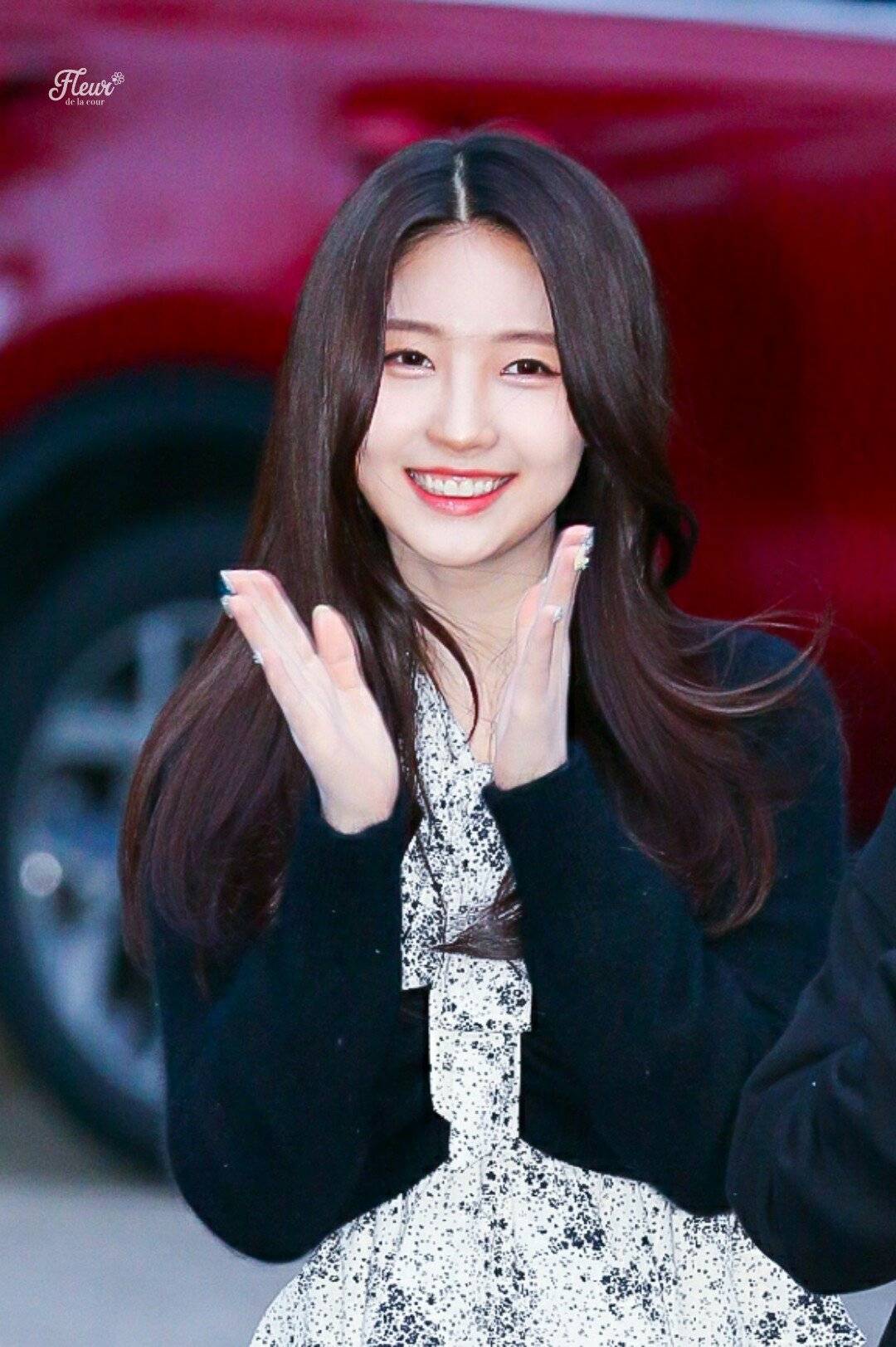 Sihyeon Clap | Scrolller