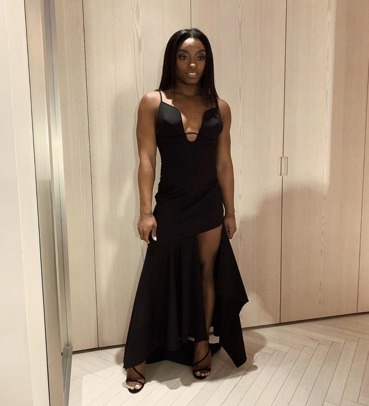 Simone Biles | Scrolller