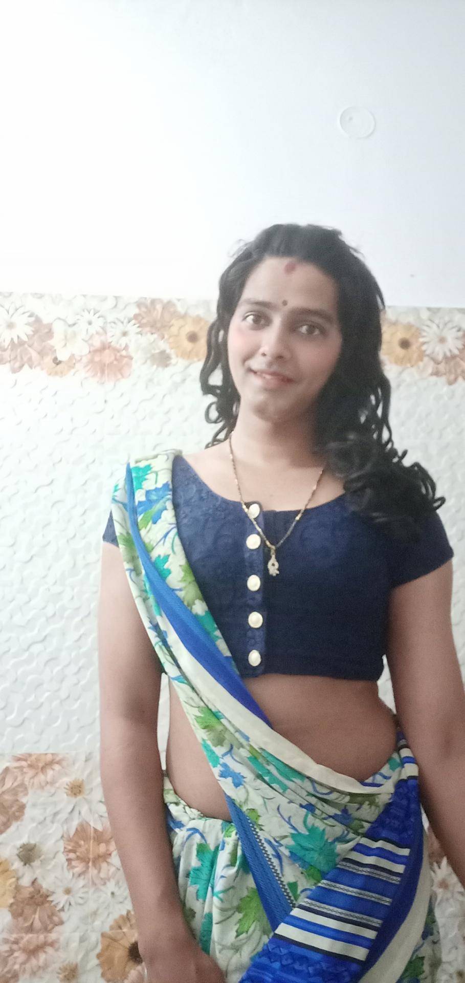 Simple Indian housewife look 🔥 | Scrolller