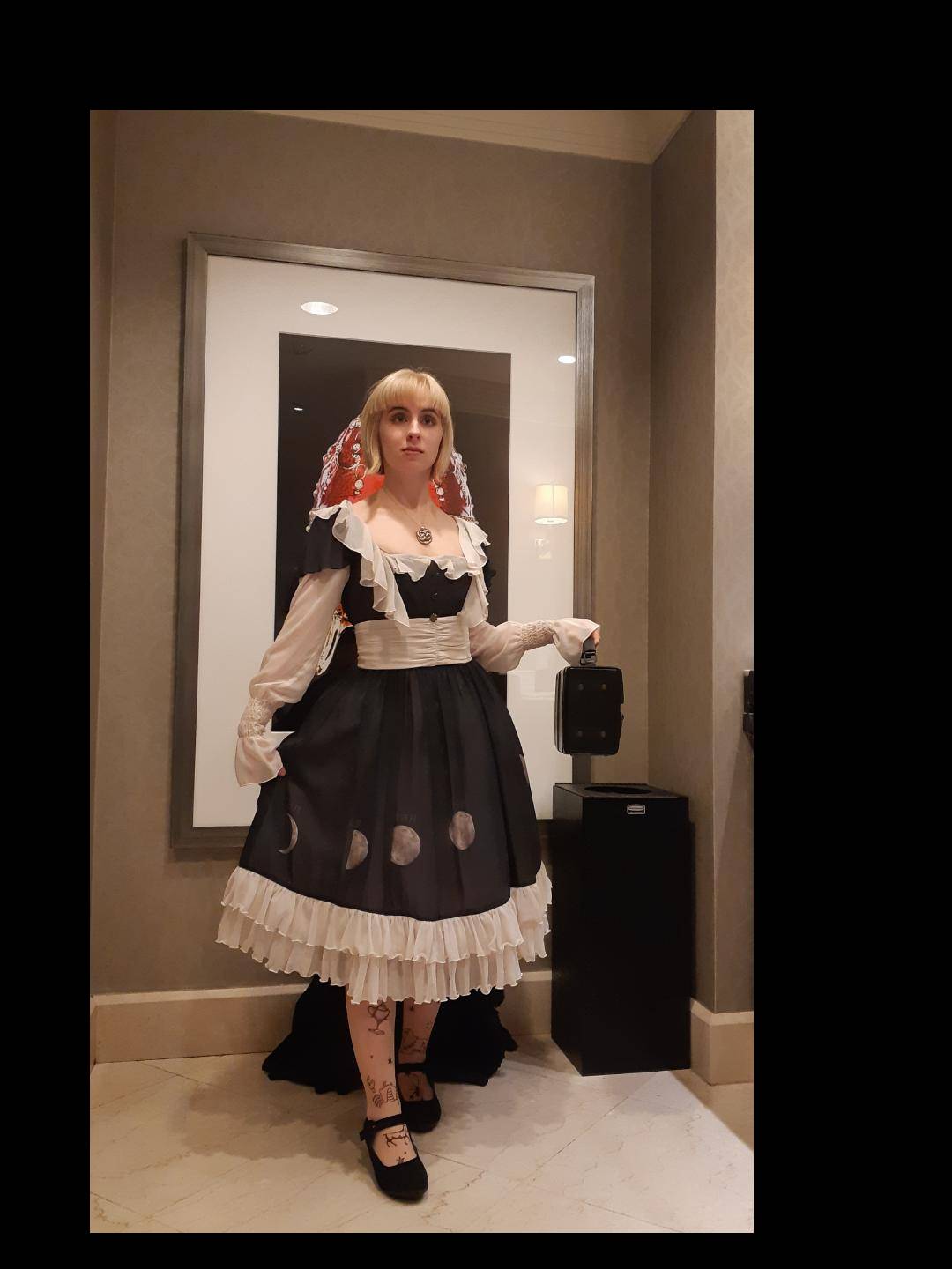 Simple Lune D'eau coord | Scrolller