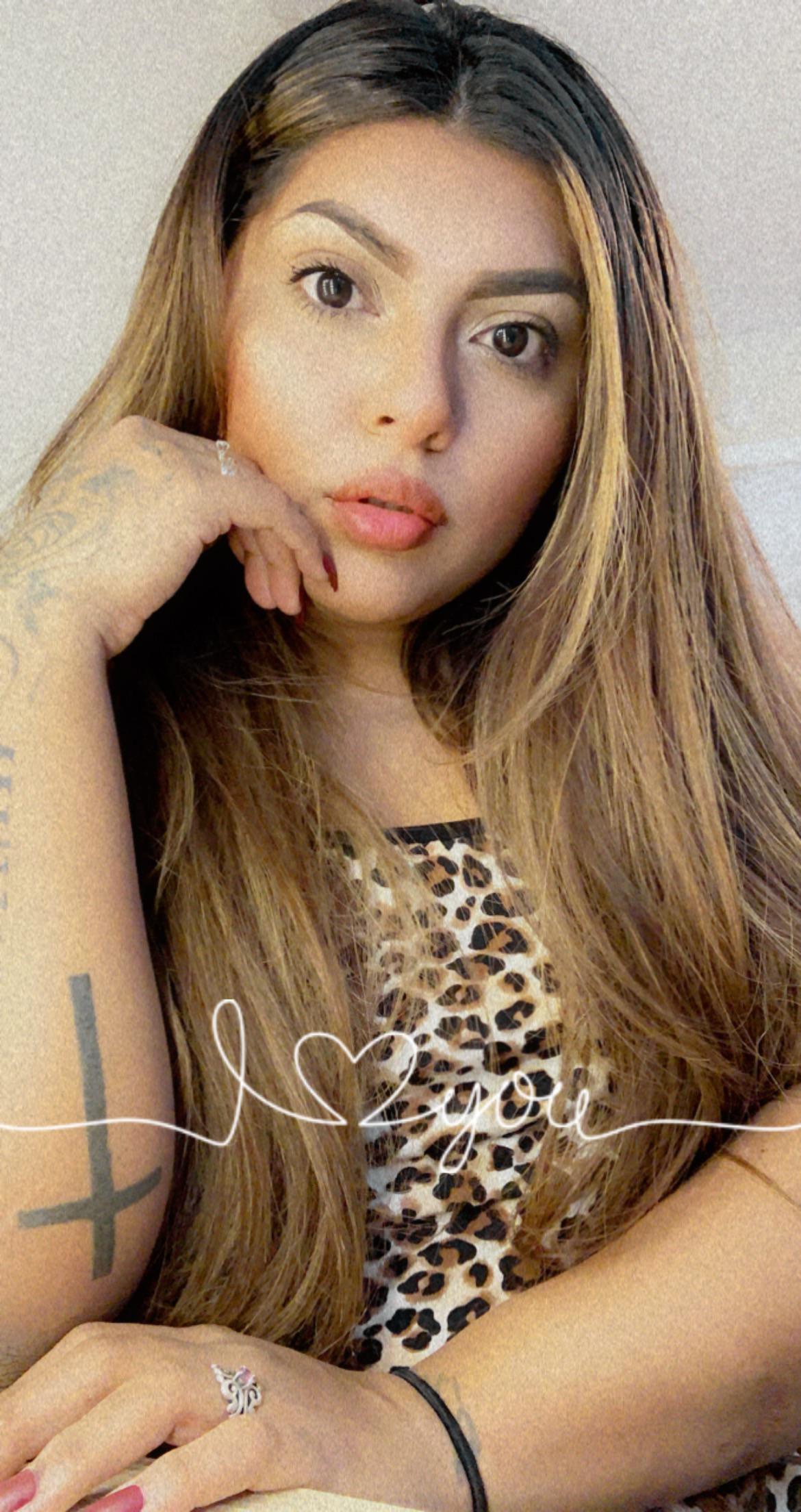 Simply available. | Scrolller