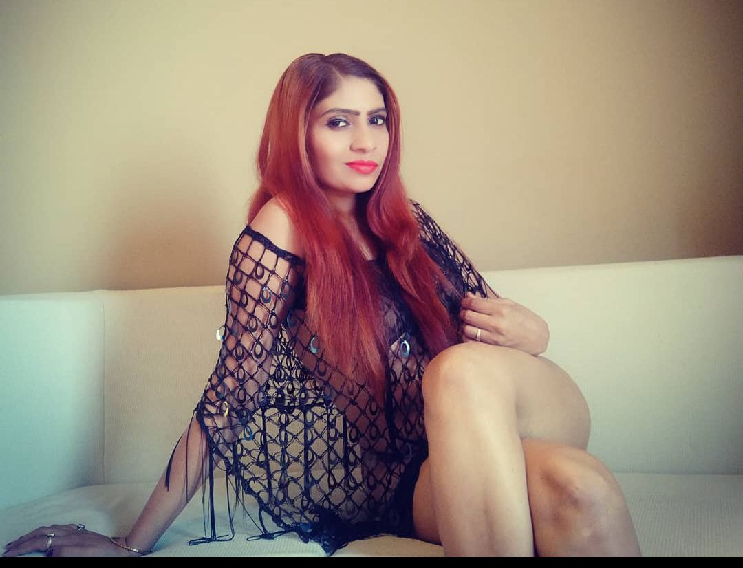 Simran Kapoor | Scrolller