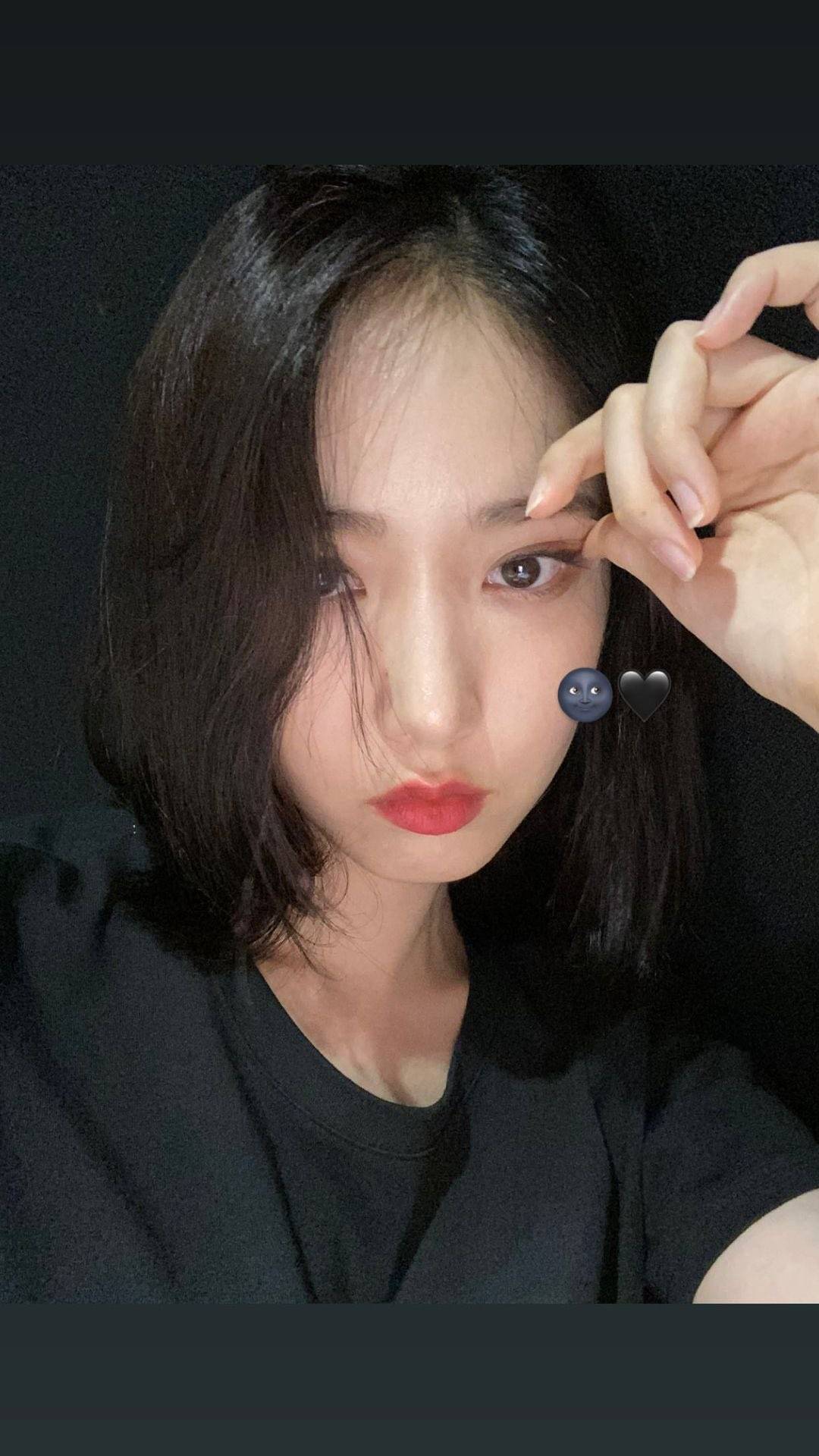 Sinb 🖤 | Scrolller
