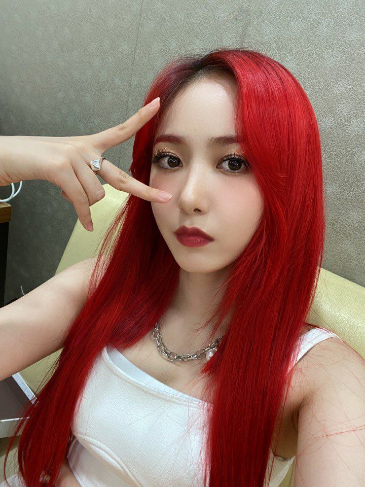 SinB | Scrolller