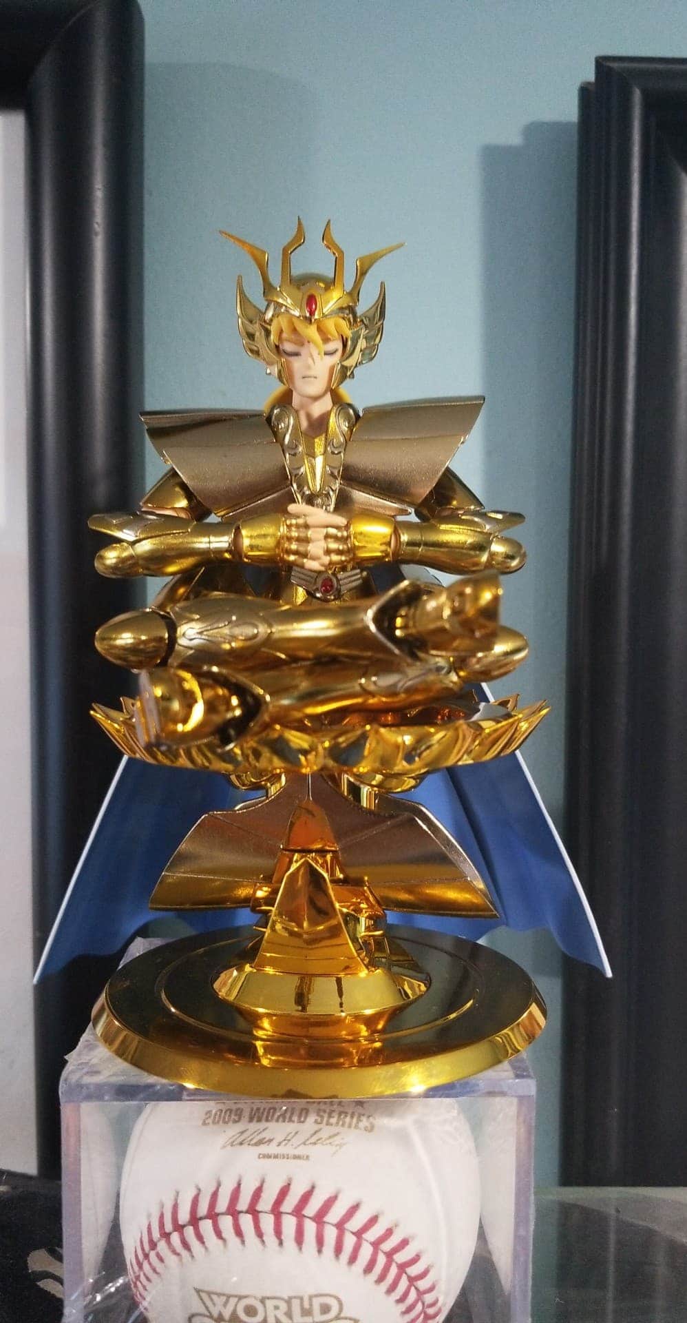 Since everyone is posting their Saint Seiya figures, here's my which I ... Since everyone is posting their Saint Seiya figures, here's my which I ...