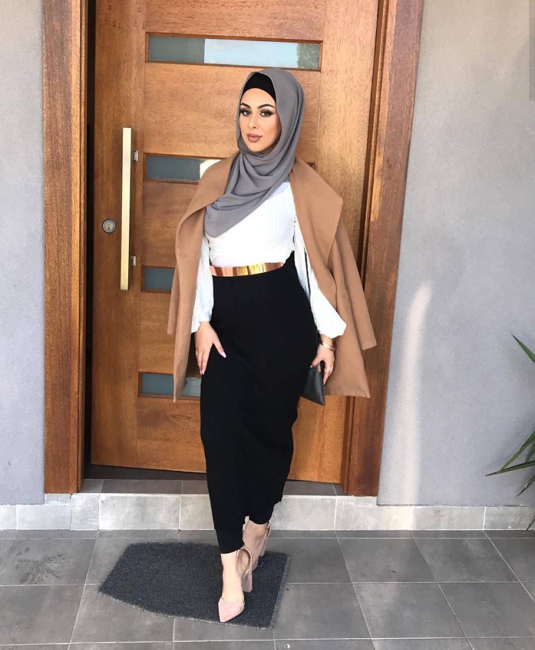 Discover more like MiddleEasternHotties: Since you asked for more of the Syrian girl. and ...