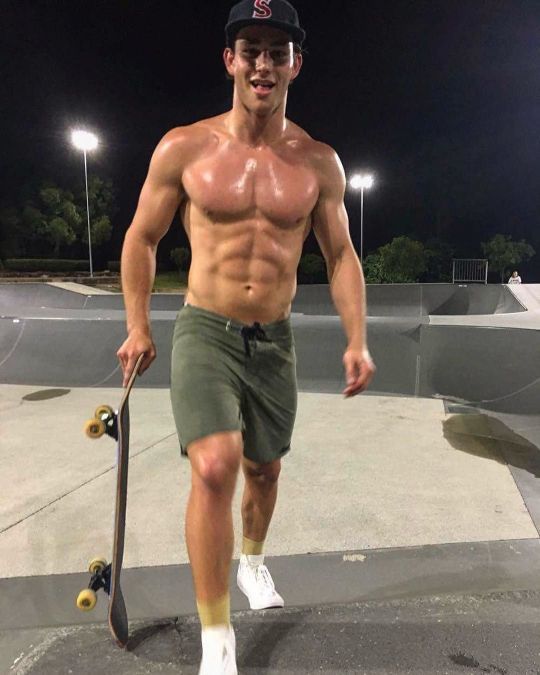 Skater Boy | Scrolller