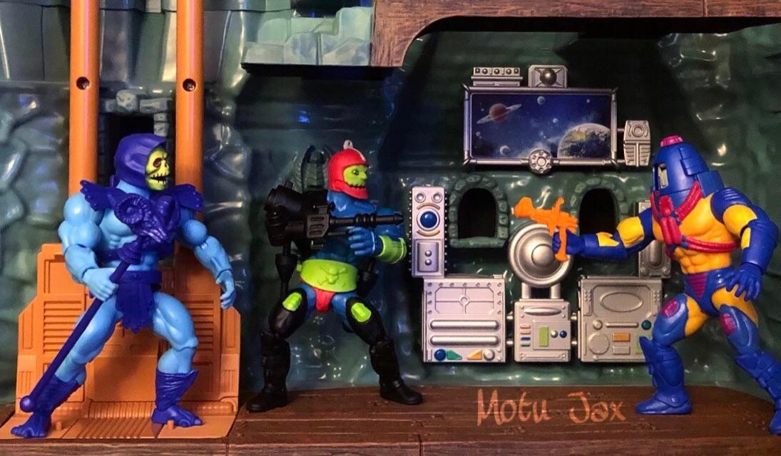 Skeletor and Trap Jaw have entered Castle Grayskull | Scrolller