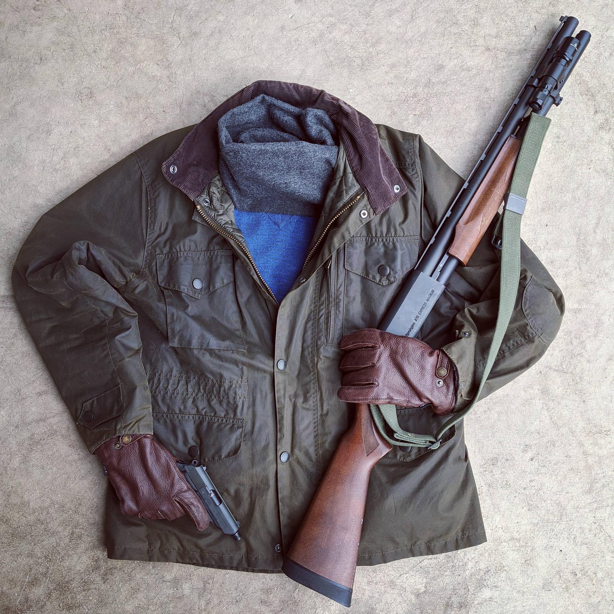 Skyfall inspired Remington 870 and Walther PPK/S 22 | Scrolller