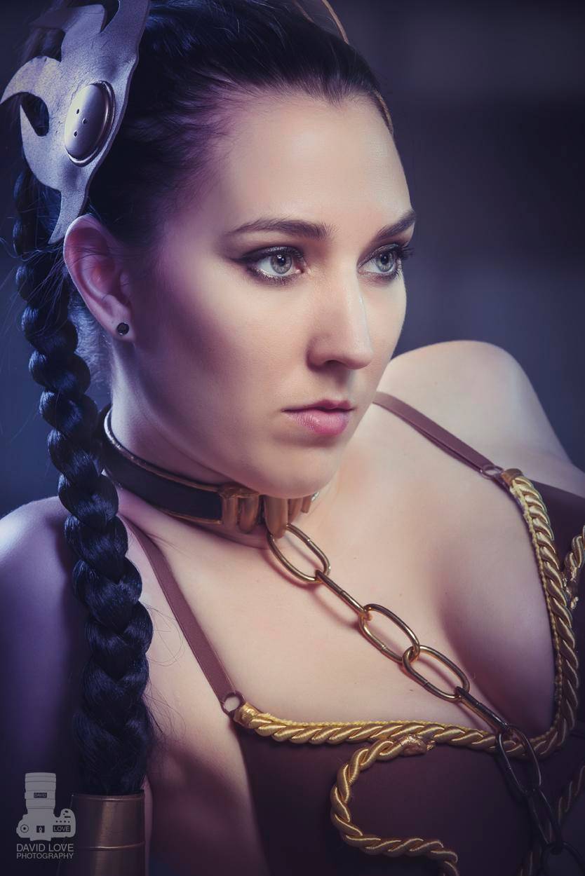 Slave Leia | Scrolller