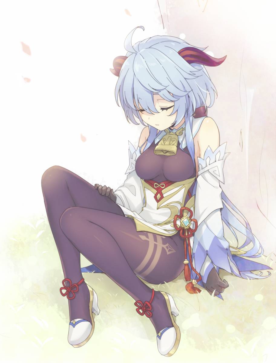 Sleeping Ganyu | Scrolller