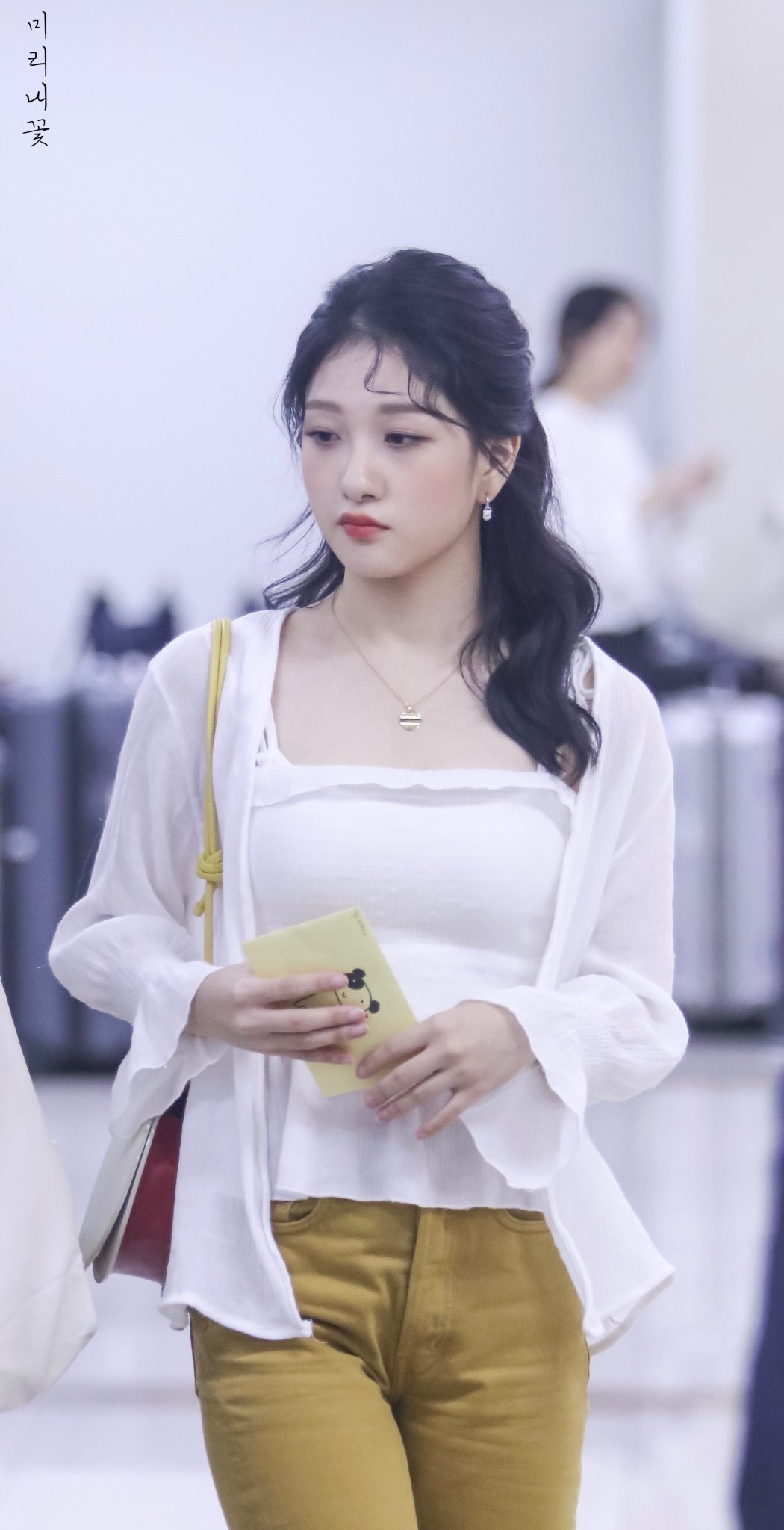 Sleepy Seoyeon | Scrolller