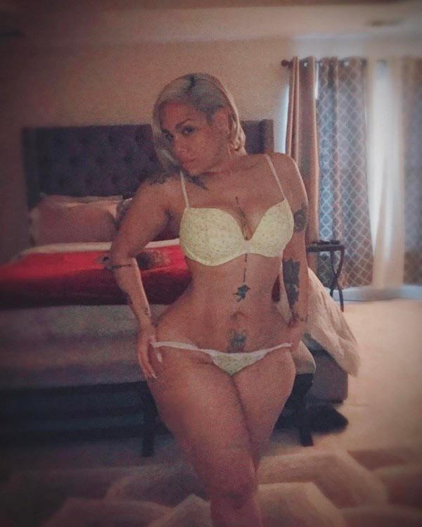 Slim thick | Scrolller